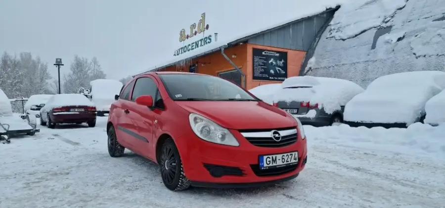 Red Opel Corsa 2007 in Valmiera, with an engine capacity of 1.20 L and mileage of 287 thousand km for 1150 €, photo 1 on AUTOMOTO.COM.LV