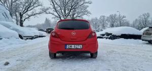 Red Opel Corsa 2007 in Valmiera, with an engine capacity of 1.20 L and mileage of 287 thousand km for 1150 €, photo 5 on AUTOMOTO.COM.LV