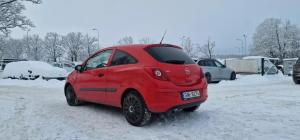 Red Opel Corsa 2007 in Valmiera, with an engine capacity of 1.20 L and mileage of 287 thousand km for 1150 €, photo 6 on AUTOMOTO.COM.LV