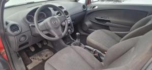 Red Opel Corsa 2007 in Valmiera, with an engine capacity of 1.20 L and mileage of 287 thousand km for 1150 €, photo 10 on AUTOMOTO.COM.LV