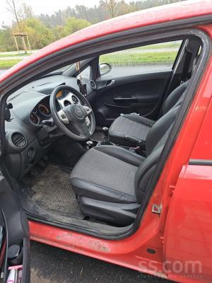 Sarkans Opel Corsa 2008 Rīga, ar dzinēja tilpumu 1.20 L un nobraukumu 239 tūkst. km par 1600 €, foto 7 vietnē AUTOMOTO.COM.LV