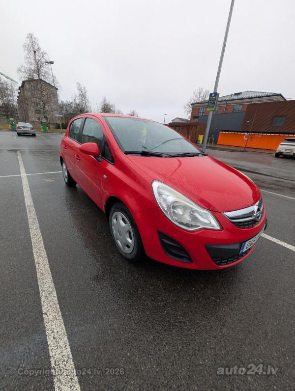 Sarkans Opel Corsa 2011 Tallina, ar dzinēja tilpumu 1.20 L un nobraukumu 254 tūkst. km par 2250 €, foto 2 vietnē AUTOMOTO.COM.LV