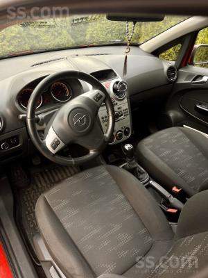 Red Opel Corsa 2011 in Riga, with an engine capacity of 1.20 L and mileage of 165 thousand km for 3000 €, photo 8 on AUTOMOTO.COM.LV
