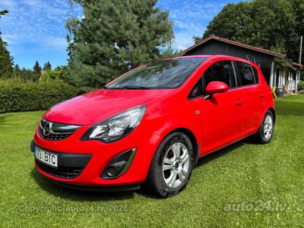 Красный Опель Корса 2013 в Хаапсалу, объемом двигателя 1.20 л и пробегом 251 тыс. км за 2350 €, фото 2 на AUTOMOTO.COM.LV
