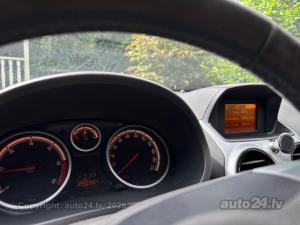 Sarkans Opel Corsa 2013 Hāpsalu, ar dzinēja tilpumu 1.20 L un nobraukumu 251 tūkst. km par 2350 €, foto 18 vietnē AUTOMOTO.COM.LV