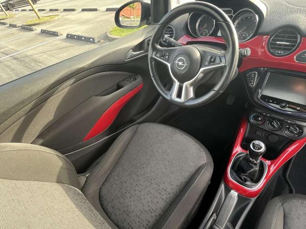 Опель Корса 2013 в Клайпеда на AUTOMOTO.COM.LV Красный Опель Корса 2013 в Клайпеда, объемом двигателя 1.23 л и пробегом 160 тыс. км за 3800 €, фото 10 на AUTOMOTO.COM.LV