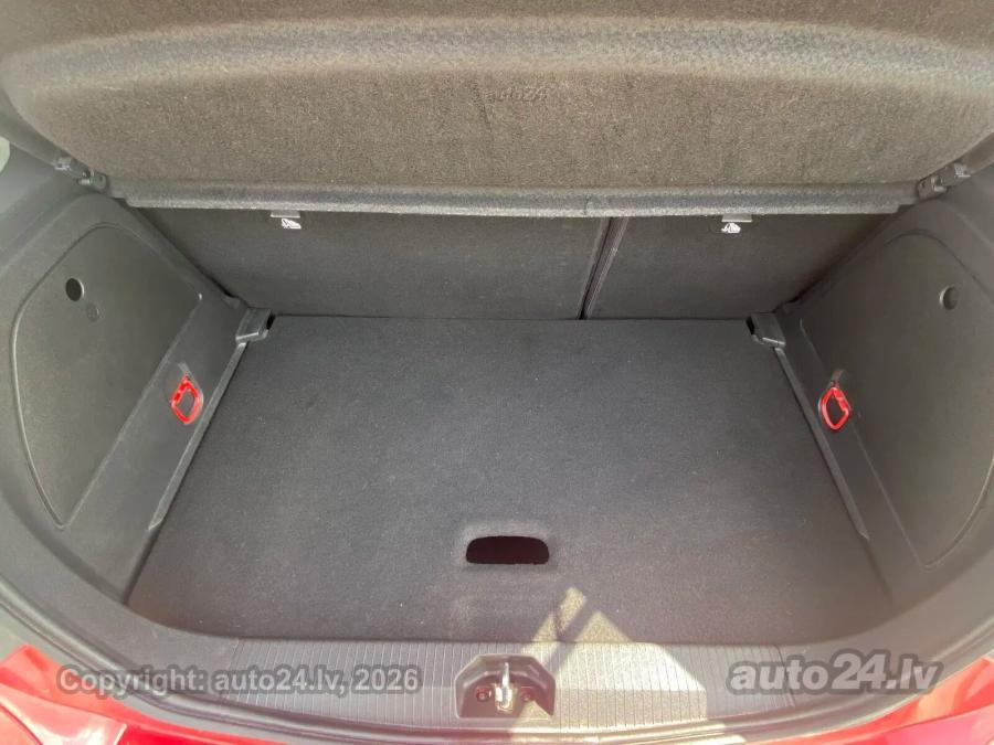 Sarkans Opel Corsa 2016 Tallina, ar dzinēja tilpumu 1.40 L un nobraukumu 158 tūkst. km par 6200 €, foto 23 vietnē AUTOMOTO.COM.LV