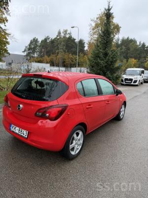 Red Opel Corsa 2016 in Riga, with an engine capacity of 1.40 L and mileage of 120 thousand km for 5950 €, photo 4 on AUTOMOTO.COM.LV