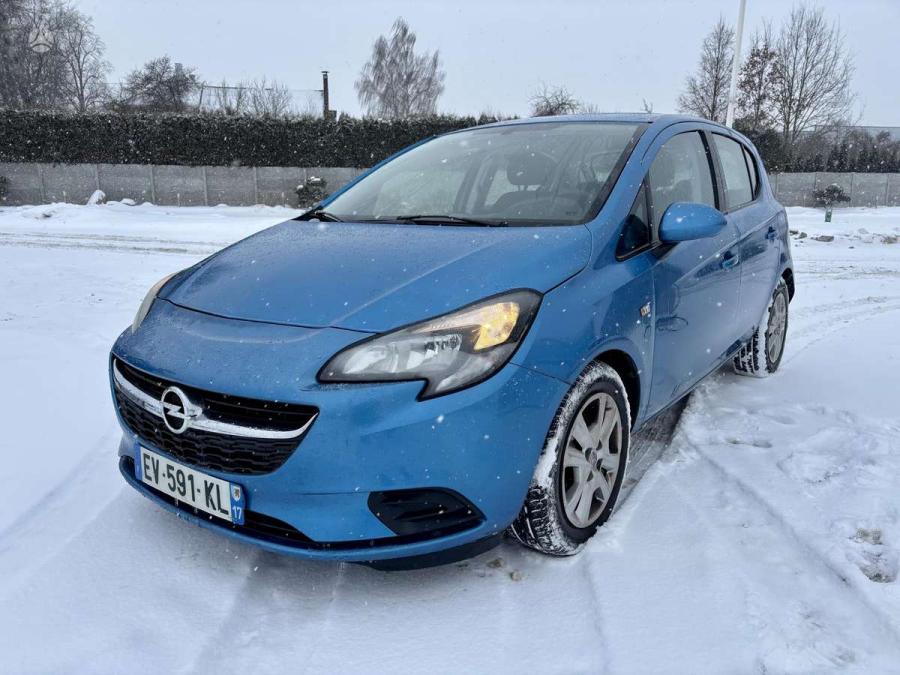 Red Opel Corsa 2018 in Taurage, with an engine capacity of 1.25 L and mileage of 200 thousand km for 4500 €, photo 3 on AUTOMOTO.COM.LV