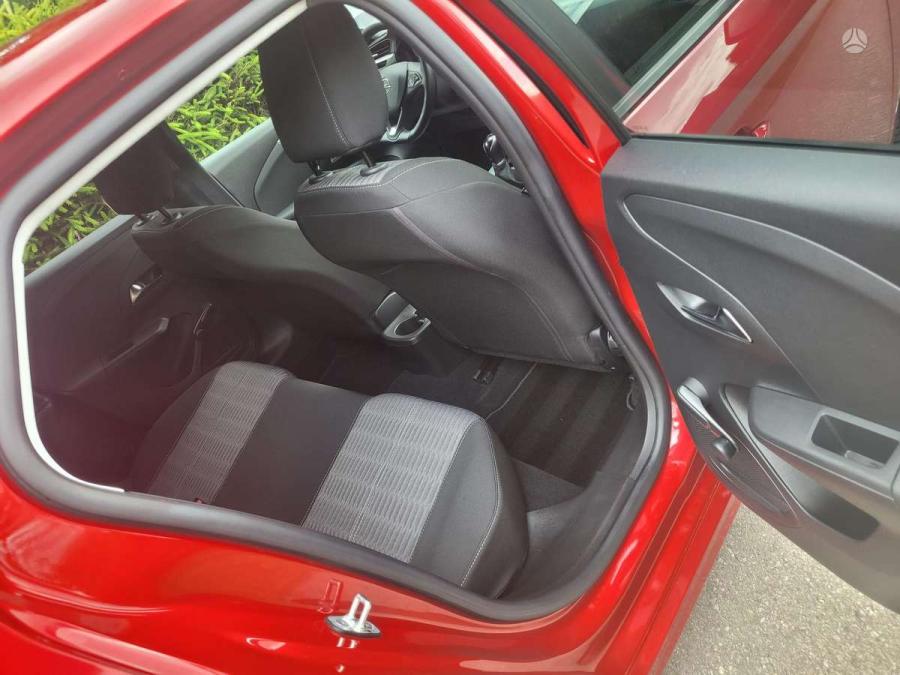 Sarkans Opel Corsa 2021 Vilkaviškis, ar dzinēja tilpumu 1.20 L un nobraukumu 26 tūkst. km par 7600 €, foto 8 vietnē AUTOMOTO.COM.LV