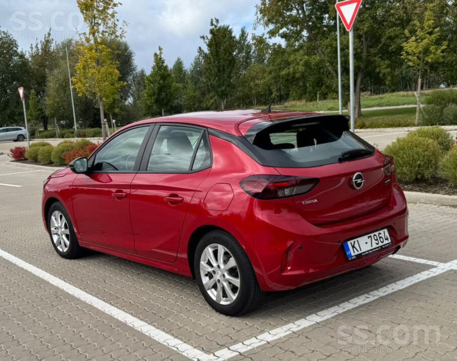 Red Opel Corsa 2021 in Riga, with an engine capacity of 1.20 L and mileage of 47 thousand km for 10950 €, photo 4 on AUTOMOTO.COM.LV