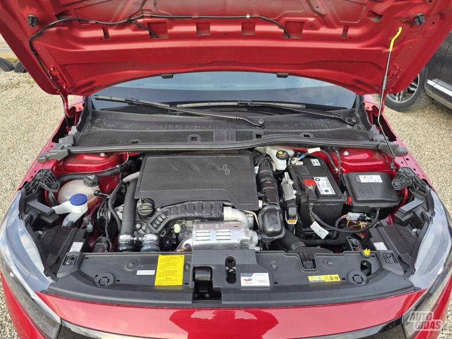 Red Opel Corsa 2023 in Vilnius, with an engine capacity of 1.20 L and mileage of 13 thousand km for 14400 €, photo 9 on AUTOMOTO.COM.LV