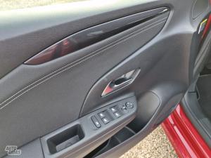 Red Opel Corsa 2023 in Vilnius, with an engine capacity of 1.20 L and mileage of 13 thousand km for 14400 €, photo 15 on AUTOMOTO.COM.LV