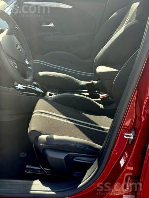 Sarkans Opel Corsa 2025 Rīga, ar dzinēja tilpumu 1.20 L un nobraukumu 0 tūkst. km par 19500 €, foto 6 vietnē AUTOMOTO.COM.LV