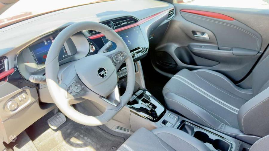 Red Opel Corsa 2026 in Siauliai, with an engine capacity of 1.20 L and mileage of 2 thousand km for 11400 €, photo 8 on AUTOMOTO.COM.LV