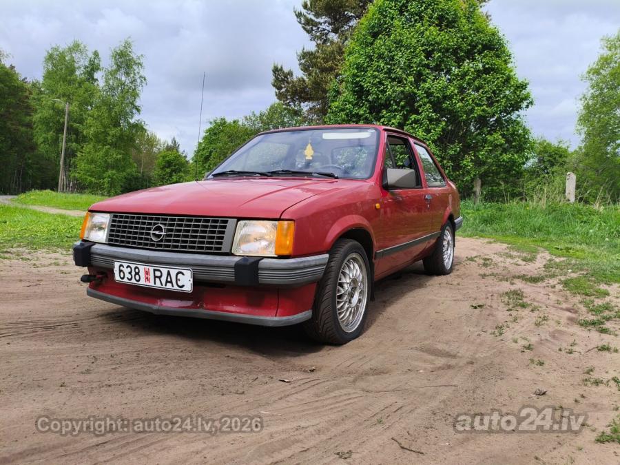 Красный Опель Корса 1986 в Таллин, объемом двигателя 1.20 л и пробегом 48 тыс. км за 2250 €, фото 5 на AUTOMOTO.COM.LV