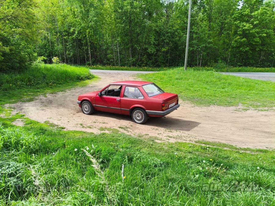 Красный Опель Корса 1986 в Таллин, объемом двигателя 1.20 л и пробегом 48 тыс. км за 2250 €, фото 7 на AUTOMOTO.COM.LV