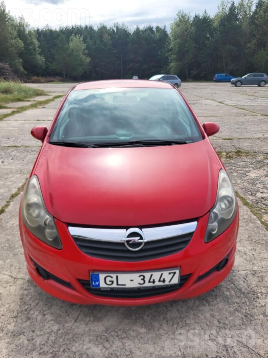 Sarkans Opel Corsa 2008 Liepāja, ar dzinēja tilpumu 1.40 L un nobraukumu 202 tūkst. km par 2100 €, foto 1 vietnē AUTOMOTO.COM.LV