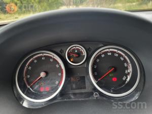 Sarkans Opel Corsa 2008 Liepāja, ar dzinēja tilpumu 1.40 L un nobraukumu 202 tūkst. km par 2100 €, foto 12 vietnē AUTOMOTO.COM.LV