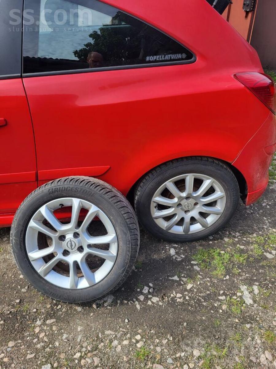 Sarkans Opel Corsa 2008 Liepāja, ar dzinēja tilpumu 1.40 L un nobraukumu 202 tūkst. km par 2100 €, foto 13 vietnē AUTOMOTO.COM.LV