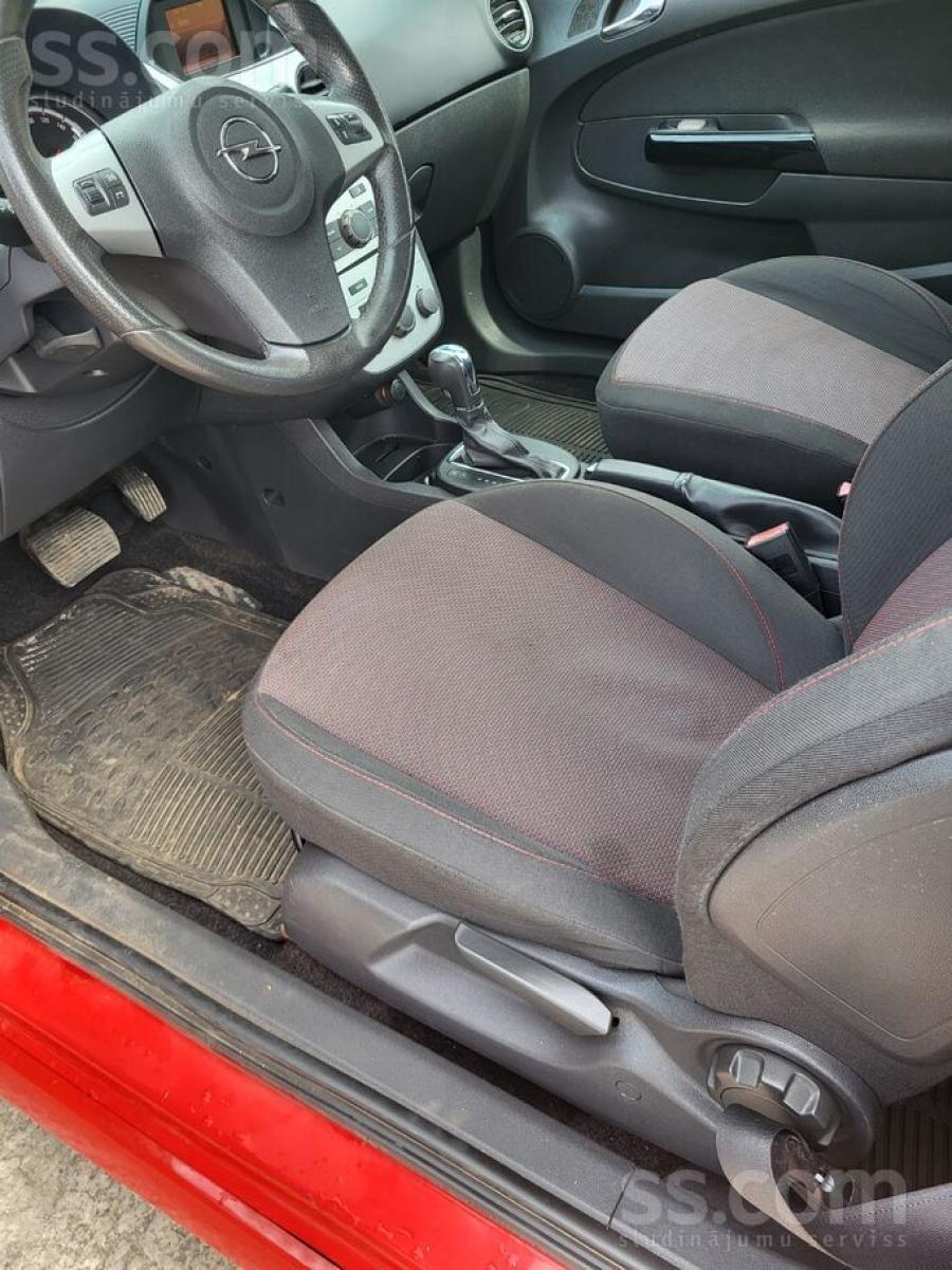 Sarkans Opel Corsa 2008 Liepāja, ar dzinēja tilpumu 1.40 L un nobraukumu 202 tūkst. km par 2100 €, foto 18 vietnē AUTOMOTO.COM.LV