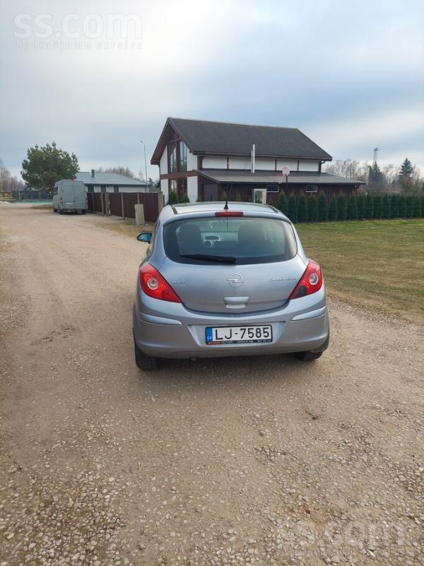 Opel Corsa 2007 Jelgava, ar dzinēja tilpumu 1.30 L un nobraukumu 314 tūkst. km par 1250 €, foto 5 vietnē AUTOMOTO.COM.LV