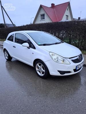 Balts Opel Corsa 2009 Viļņa, ar dzinēja tilpumu 1.40 L un nobraukumu 189 tūkst. km par 2000 €, foto  vietnē AUTOMOTO.COM.LV