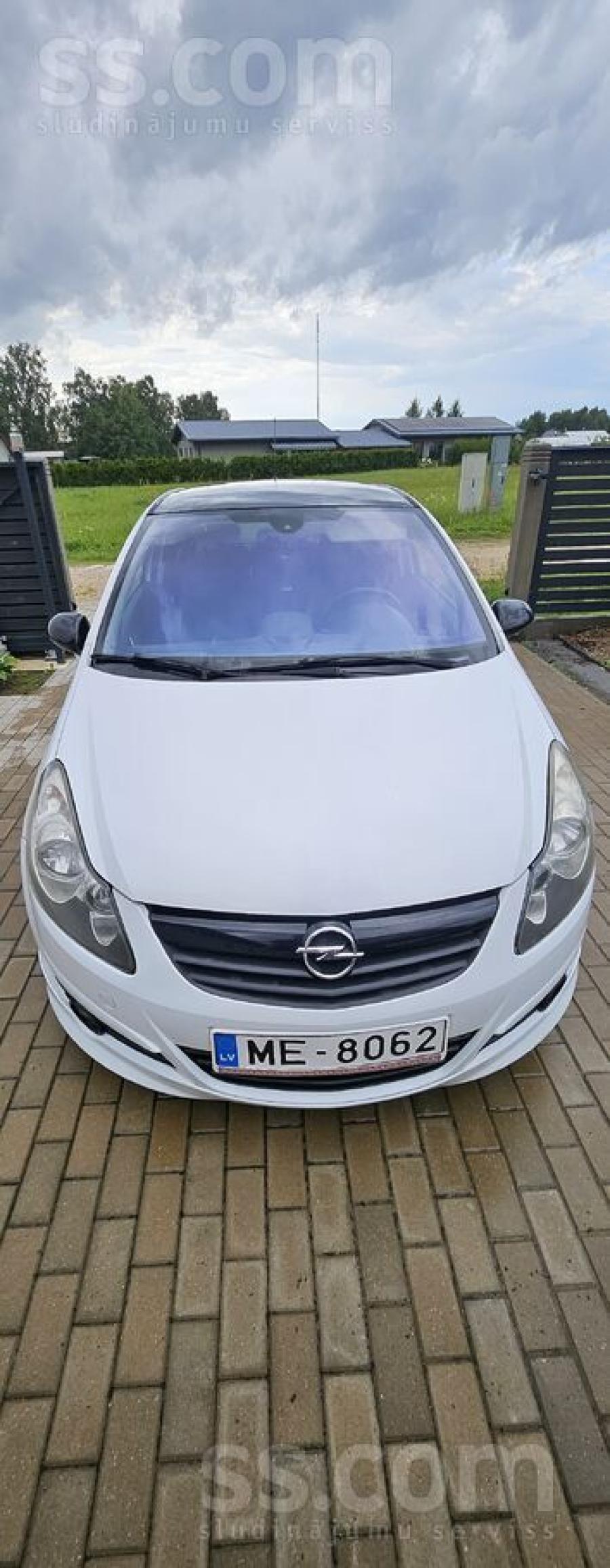 Balts Opel Corsa 2009 Rīga, ar dzinēja tilpumu 1.20 L un nobraukumu 252 tūkst. km par 2459 €, foto 6 vietnē AUTOMOTO.COM.LV