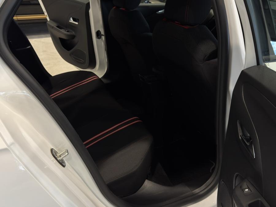 Balts Opel Corsa 2023 Rīga, ar dzinēja tilpumu 0.00 L un nobraukumu 36 tūkst. km par 16490 €, foto 24 vietnē AUTOMOTO.COM.LV