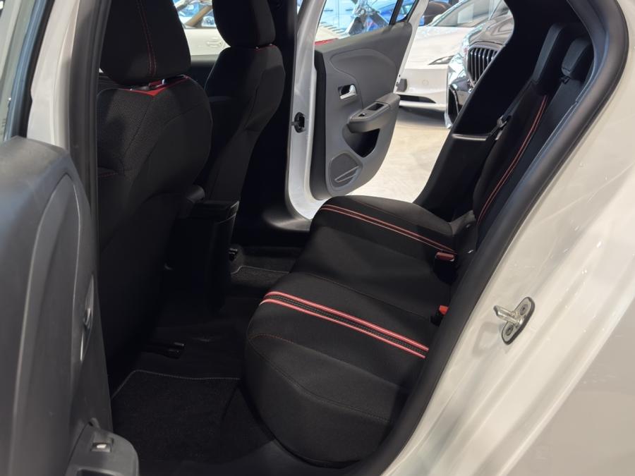 Balts Opel Corsa 2023 Rīga, ar dzinēja tilpumu 0.00 L un nobraukumu 36 tūkst. km par 16490 €, foto 27 vietnē AUTOMOTO.COM.LV