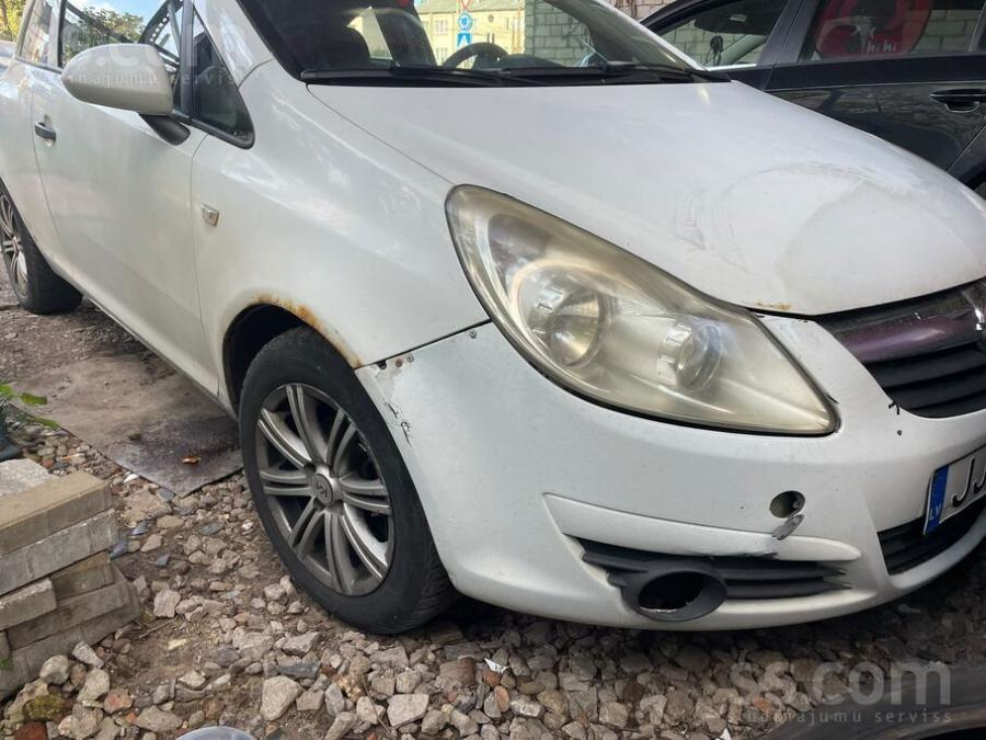Balts Opel Corsa 2008 Rīga, ar dzinēja tilpumu 1.20 L un nobraukumu 284 tūkst. km par 490 €, foto 1 vietnē AUTOMOTO.COM.LV