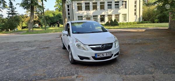 Balts Opel Corsa 2009 Kėdainiai, ar dzinēja tilpumu 1.36 L un nobraukumu 190 tūkst. km par 1100 €, foto 2 vietnē AUTOMOTO.COM.LV