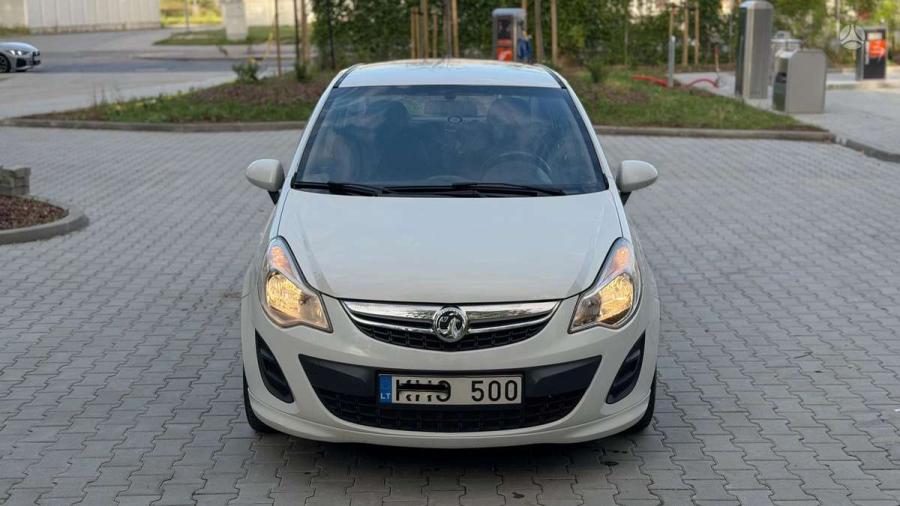 Balts Opel Corsa 2011 Viļņa, ar dzinēja tilpumu 1.39 L un nobraukumu 256 tūkst. km par 1950 €, foto 3 vietnē AUTOMOTO.COM.LV