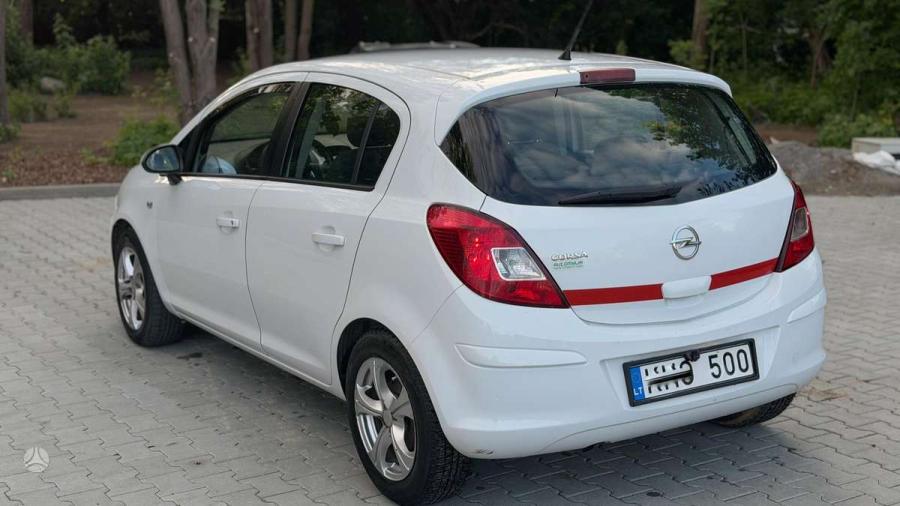Balts Opel Corsa 2011 Viļņa, ar dzinēja tilpumu 1.39 L un nobraukumu 256 tūkst. km par 1950 €, foto 9 vietnē AUTOMOTO.COM.LV