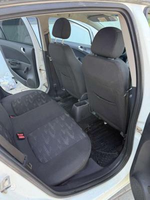 Balts Opel Corsa 2011 Kretinga, ar dzinēja tilpumu 1.23 L un nobraukumu 238 tūkst. km par 1700 €, foto 12 vietnē AUTOMOTO.COM.LV