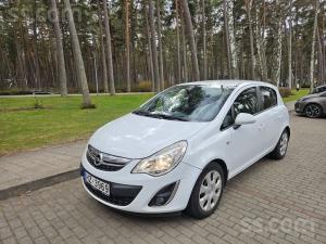 Balts Opel Corsa 2012 Rīga, ar dzinēja tilpumu 1.20 L un nobraukumu 249 tūkst. km par 1900 €, foto 4 vietnē AUTOMOTO.COM.LV