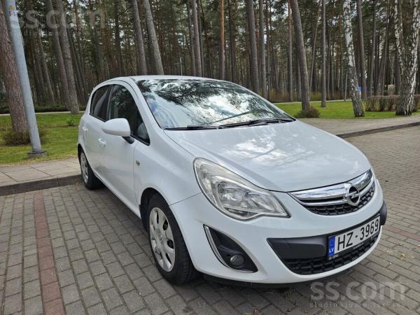 Balts Opel Corsa 2012 Rīga, ar dzinēja tilpumu 1.20 L un nobraukumu 249 tūkst. km par 1900 €, foto 4 vietnē AUTOMOTO.COM.LV