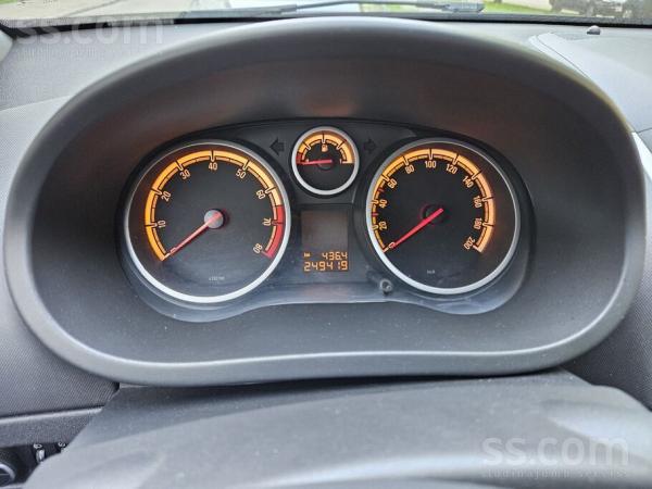 Balts Opel Corsa 2012 Rīga, ar dzinēja tilpumu 1.20 L un nobraukumu 249 tūkst. km par 1900 €, foto 6 vietnē AUTOMOTO.COM.LV
