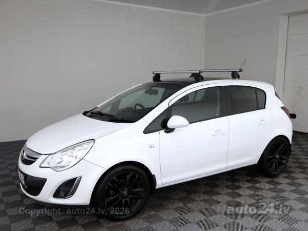 White Opel Corsa 2012 in Tallinn, with an engine capacity of 1.20 L and mileage of 234 thousand km for 999 €, photo 2 on AUTOMOTO.COM.LV
