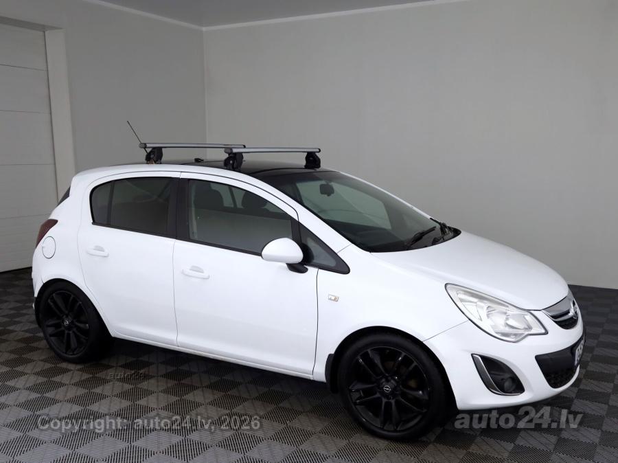 Balts Opel Corsa 2012 Tallina, ar dzinēja tilpumu 1.20 L un nobraukumu 234 tūkst. km par 999 €, foto 1 vietnē AUTOMOTO.COM.LV