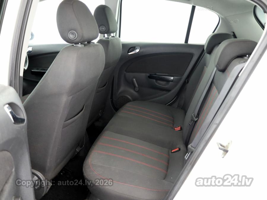 Balts Opel Corsa 2012 Tallina, ar dzinēja tilpumu 1.20 L un nobraukumu 234 tūkst. km par 999 €, foto 8 vietnē AUTOMOTO.COM.LV