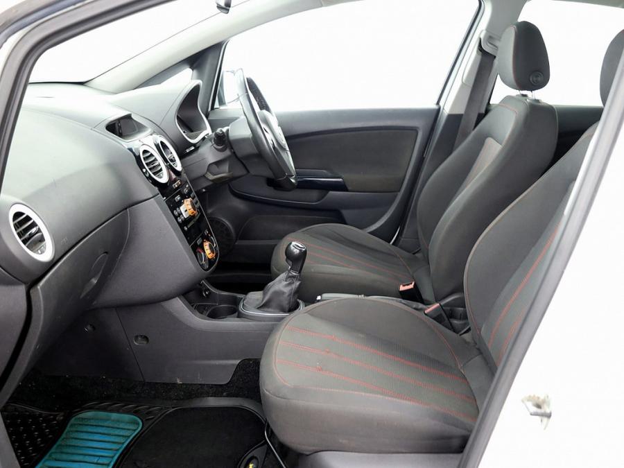 Balts Opel Corsa 2012 Tallina, ar dzinēja tilpumu 1.20 L un nobraukumu 234 tūkst. km par 999 €, foto 14 vietnē AUTOMOTO.COM.LV