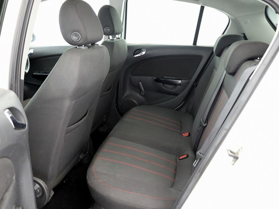 Balts Opel Corsa 2012 Tallina, ar dzinēja tilpumu 1.20 L un nobraukumu 234 tūkst. km par 999 €, foto 15 vietnē AUTOMOTO.COM.LV