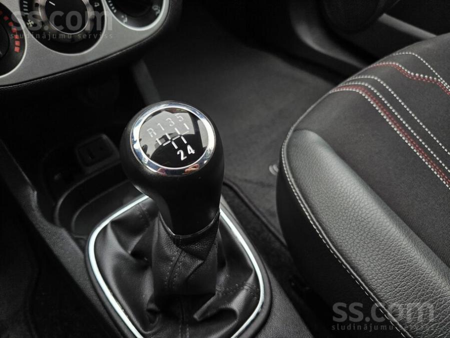 Balts Opel Corsa 2012 Jēkabpils, ar dzinēja tilpumu 1.30 L un nobraukumu 86 tūkst. km par 4690 €, foto 26 vietnē AUTOMOTO.COM.LV