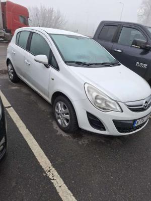 White Opel Corsa 2013 in Vilnius, with an engine capacity of 1.25 L and mileage of 223 thousand km for 1900 €, photo 2 on AUTOMOTO.COM.LV
