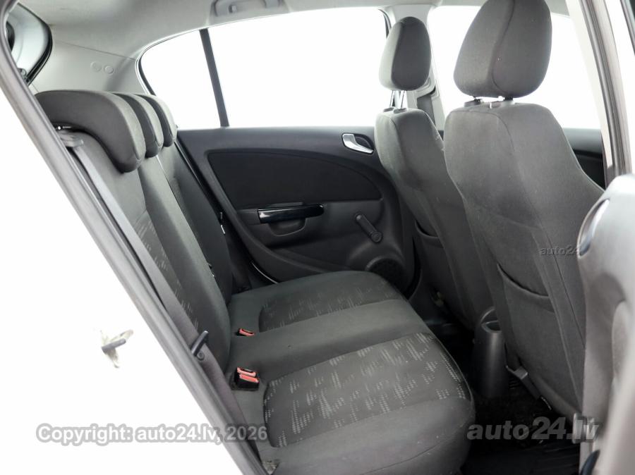 Balts Opel Corsa 2013 Tallina, ar dzinēja tilpumu 1.20 L un nobraukumu 255 tūkst. km par 1799 €, foto 8 vietnē AUTOMOTO.COM.LV