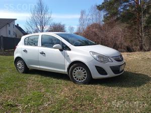 White Opel Corsa 2014 in Riga, with an engine capacity of 1.30 L and mileage of 191 thousand km for 2350 €, photo 16 on AUTOMOTO.COM.LV