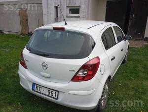 White Opel Corsa 2014 in Riga, with an engine capacity of 1.30 L and mileage of 191 thousand km for 2350 €, photo 27 on AUTOMOTO.COM.LV