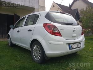 White Opel Corsa 2014 in Riga, with an engine capacity of 1.30 L and mileage of 191 thousand km for 2350 €, photo 29 on AUTOMOTO.COM.LV
