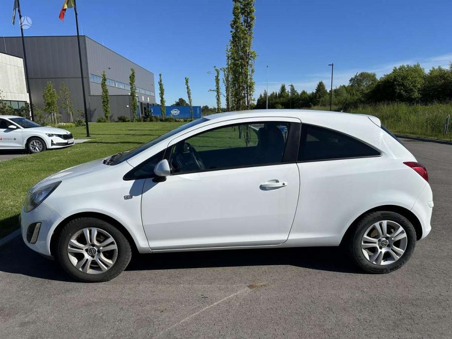 Balts Opel Corsa 2014 Klaipėda, ar dzinēja tilpumu 1.25 L un nobraukumu 217 tūkst. km par 3500 €, foto 3 vietnē AUTOMOTO.COM.LV